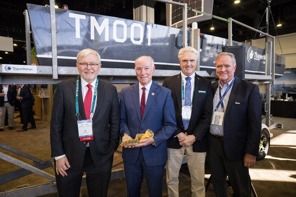 Australia-US duo christens new unmanned undersea vessel - Naval Today