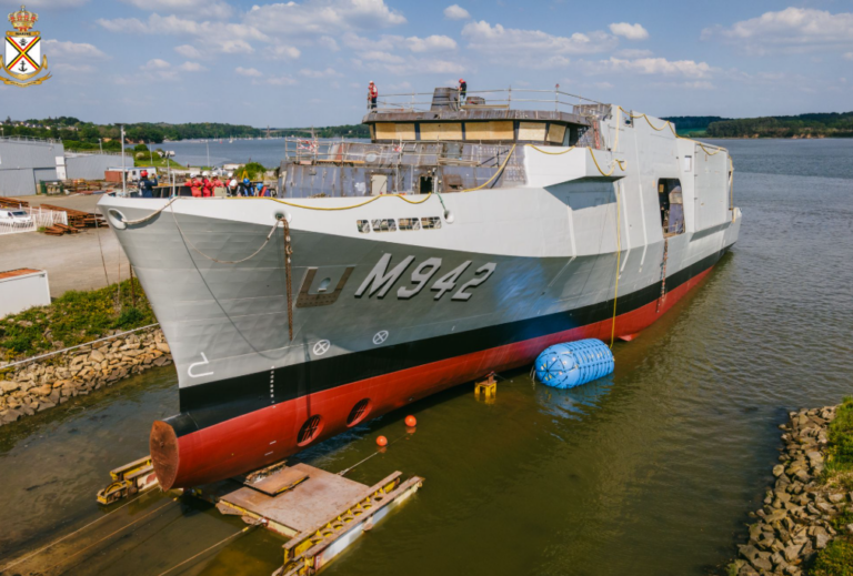 Belgian Navy's third minehunter from rMCM program hits the water ...