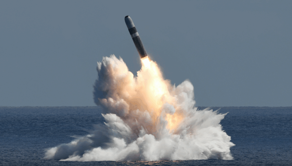US Navy tests four Trident II D5 missiles from Ohio-class sub off ...