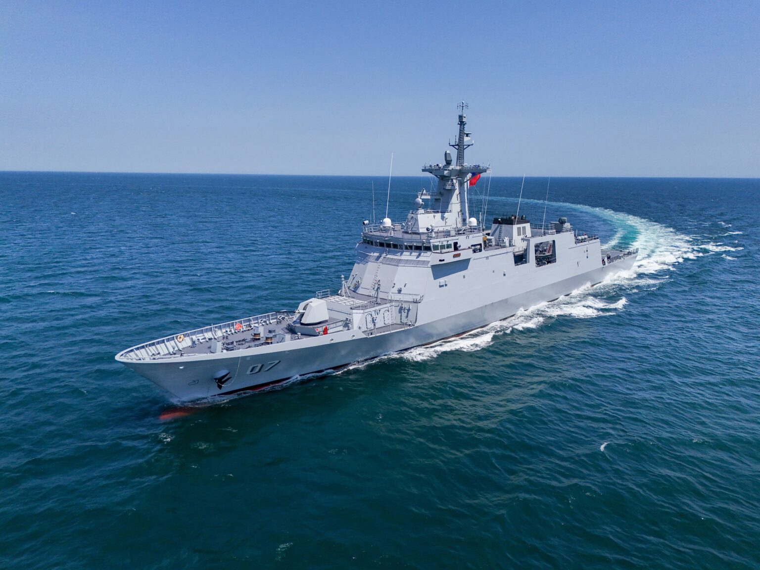 INTERVIEW: Answering the call for modern fleets - HHI on naval programs ...